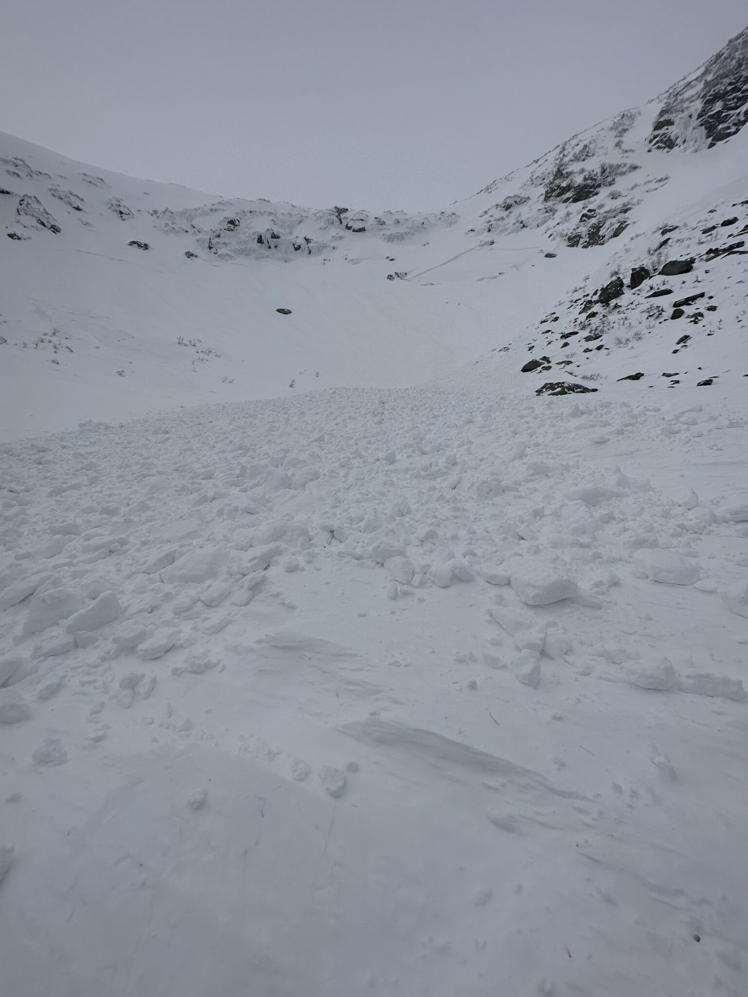 Human-triggered avalanche, Tuckerman Ravine – Mount Washington ...